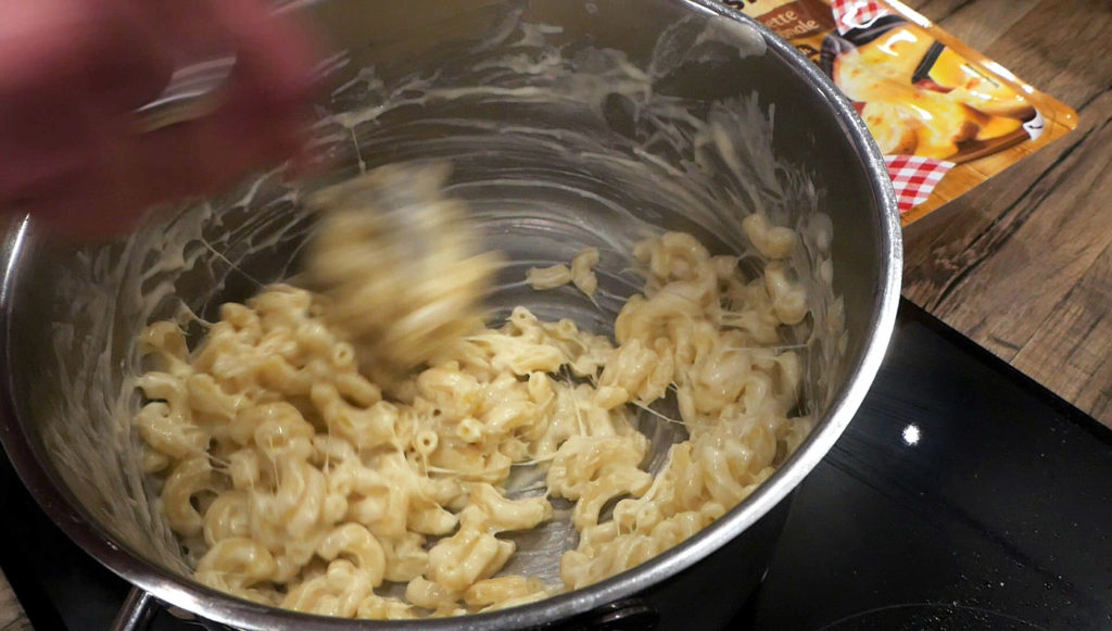 Mac & Cheese Raclette mit Le Rustique Käse – Beas Rezepte und Thom